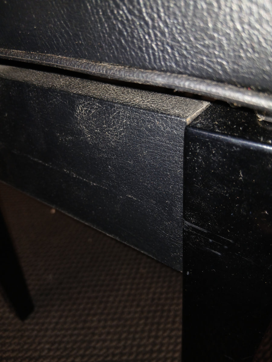 Takemoto - Second Hand Piano Stool - 4 Buttons Black Leather (2) – The ...